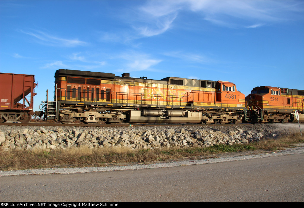 BNSF 4581